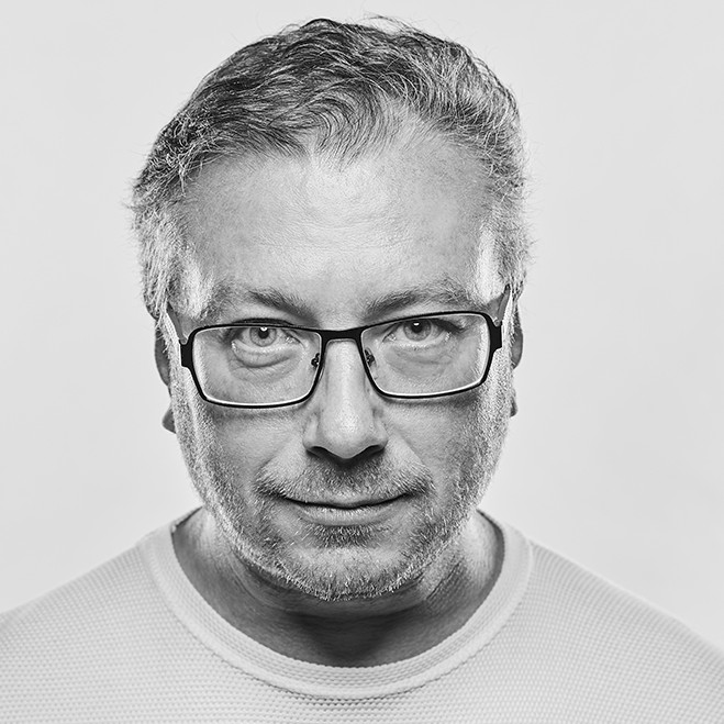 David Viktora | Online theater | Dramox