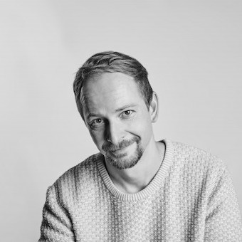 Radek Valenta | Divadlo online | Dramox