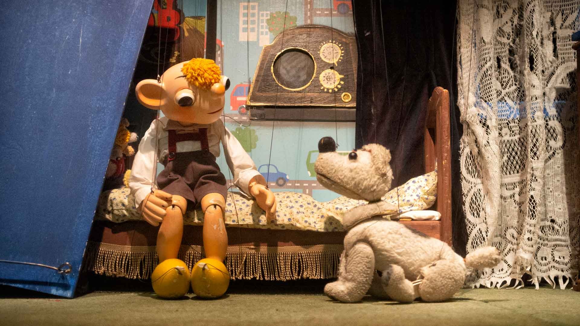 Hurvínek’s Wish | Spejbl and Hurvínek Theater online | Dramox